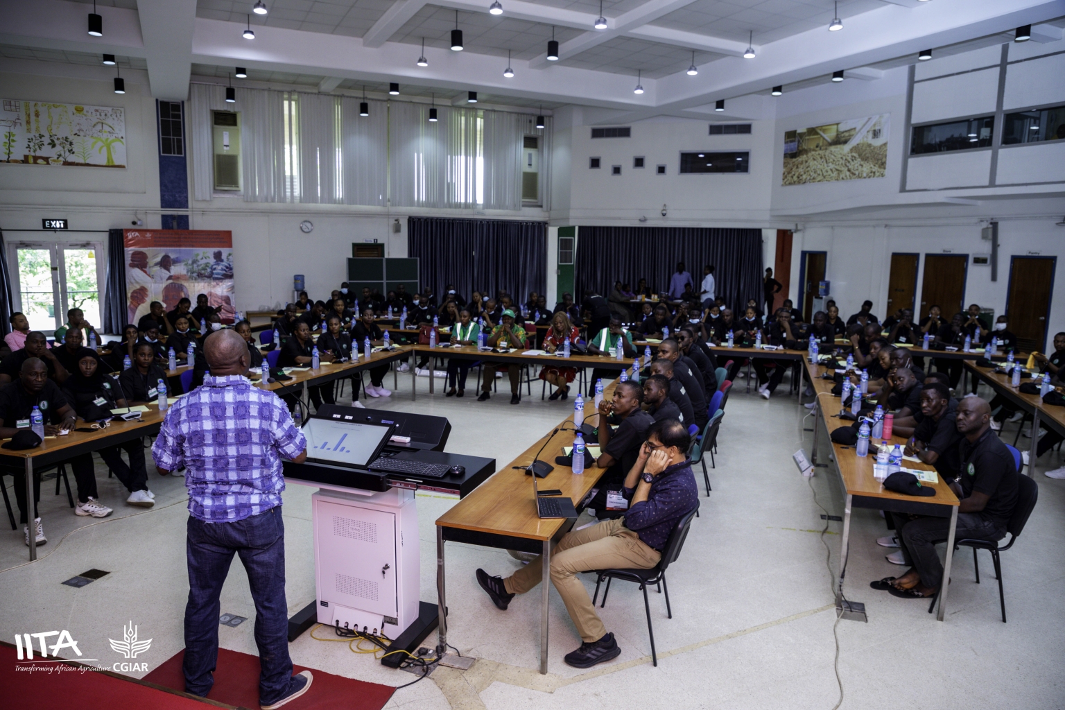 𝐍𝐀𝐐𝐒 𝐍𝐞𝐰𝐥𝐲 𝐑𝐞𝐜𝐫𝐮𝐢𝐭𝐞𝐝 𝐒𝐭𝐚𝐟𝐟 𝐑𝐞𝐜𝐞𝐢𝐯𝐞 𝐈𝐧𝐝𝐮𝐜𝐭𝐢𝐨𝐧 𝐓𝐫𝐚𝐢𝐧𝐢𝐧𝐠 𝐚𝐭 𝐈𝐈𝐓𝐀 𝐇𝐞𝐚𝐝𝐪𝐮𝐚𝐫𝐭𝐞𝐫𝐬, 𝐍𝐢𝐠𝐞𝐫𝐢𝐚 – radioIITA